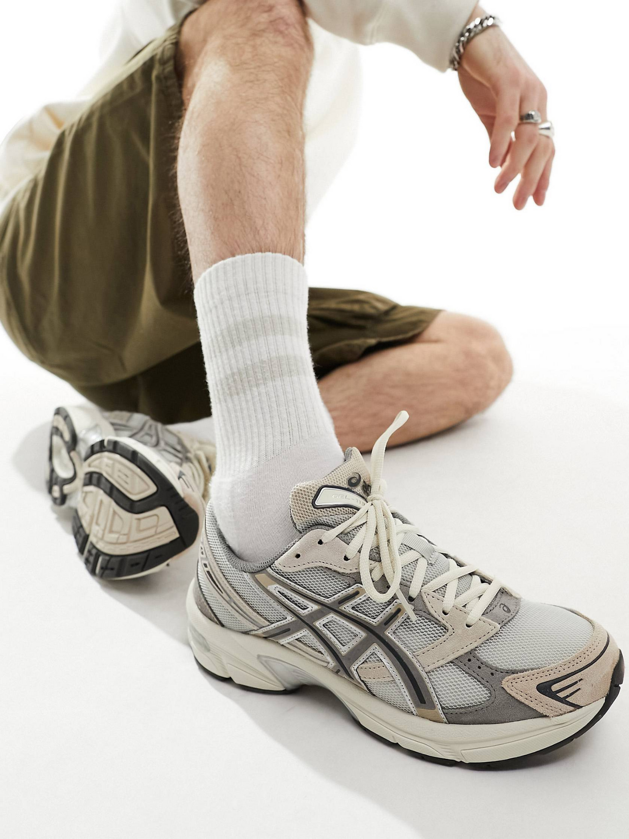 Sneaker Wholesale Supplier | Oversoles