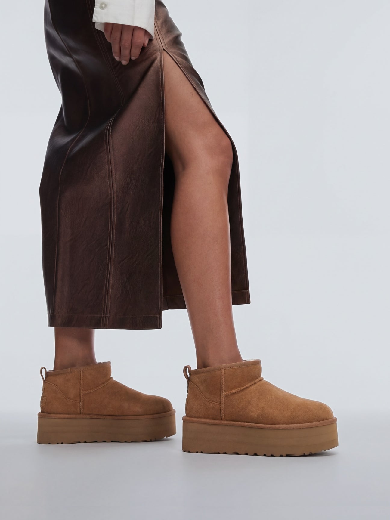 Sneaker Wholesale Supplier | Oversoles